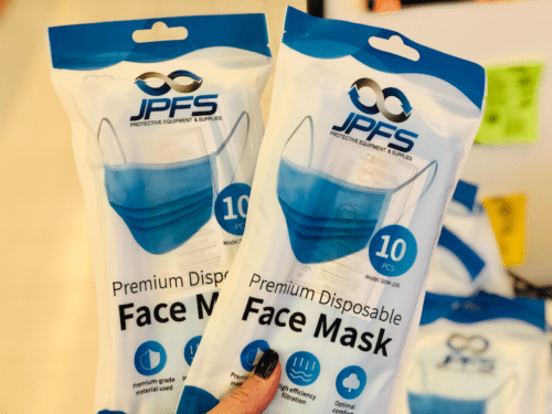 20 Free Face Masks at Safeway - Super Safeway